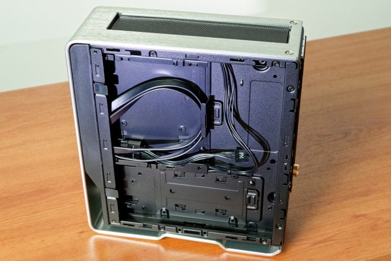 Comment monter un mini PC de A à Z - Blog EugeneToons
